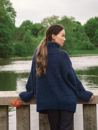 IBEN SWEATER No.1 - 2210