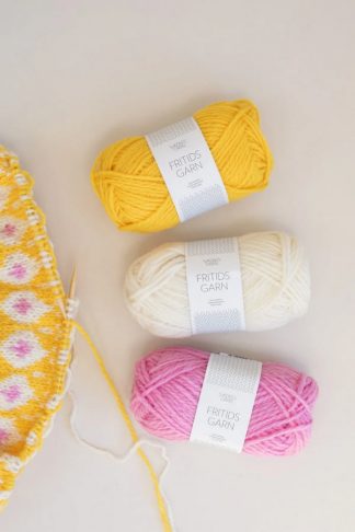 Grynet Easter Sweater FREE PATTERN